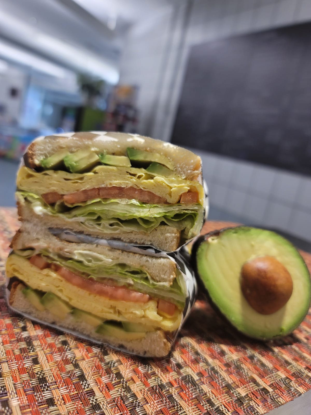 EGG & AVOCADO SANDWICH | Roybal Cafe